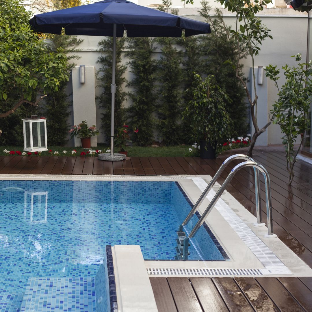 Small Pool, Big Impact: Creative Design Ideas for Compact Spaces – Square One - Boutique Small Pools